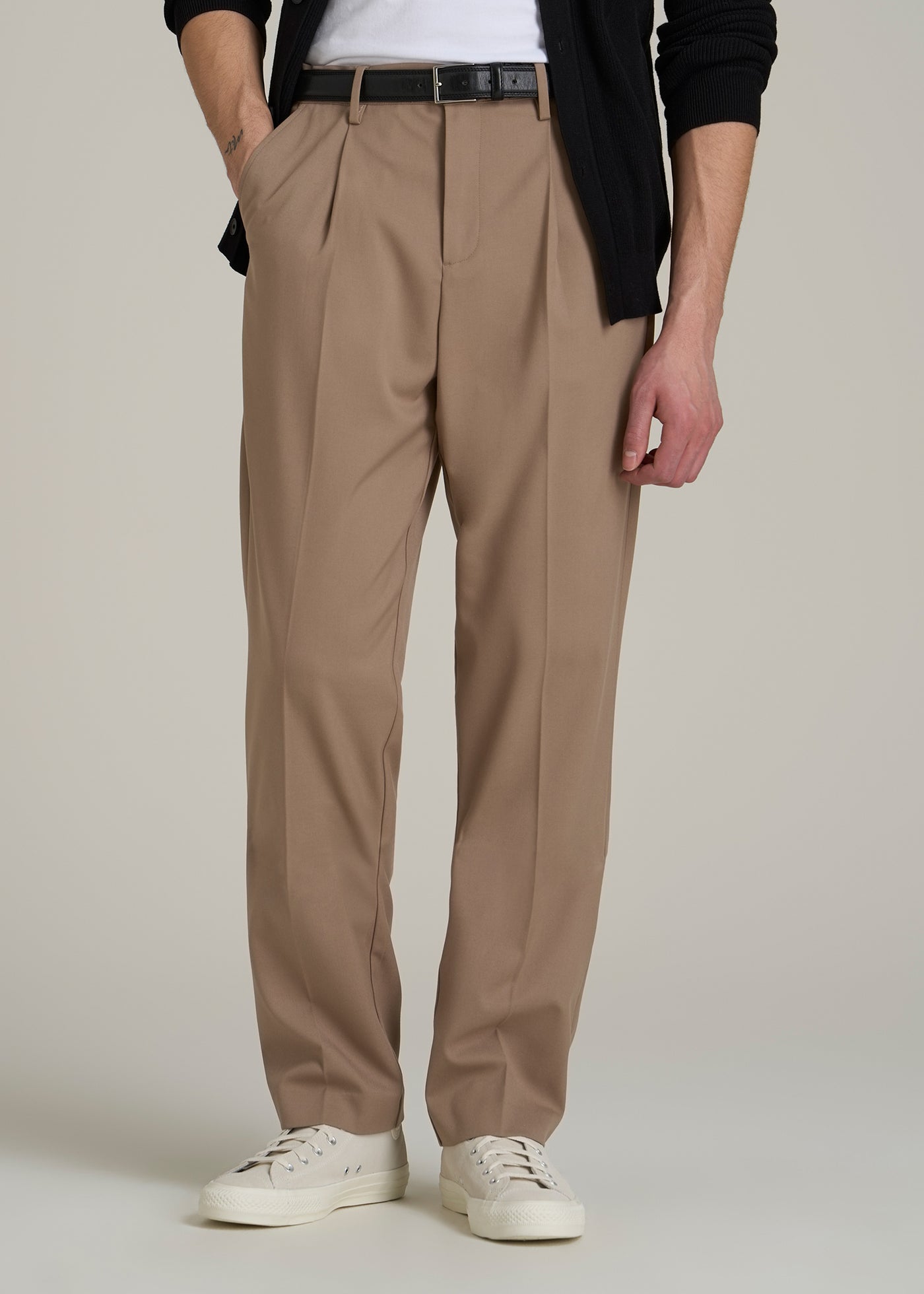 Tall Men's Relaxed Tapered Pleated Trouser | American Tall