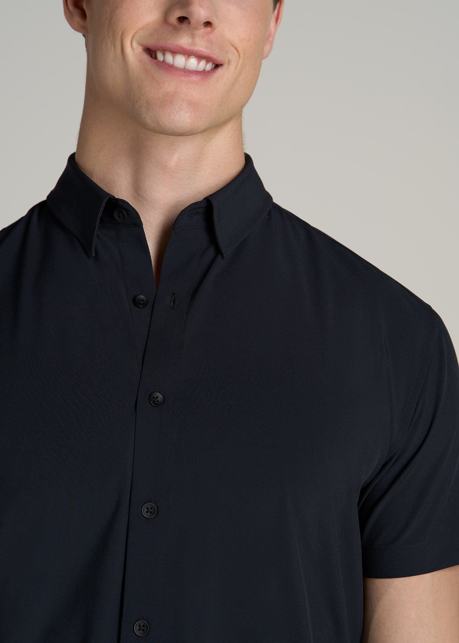 Short Sleeve Traveler Stretch Button Shirt For Tall Men | American Tall